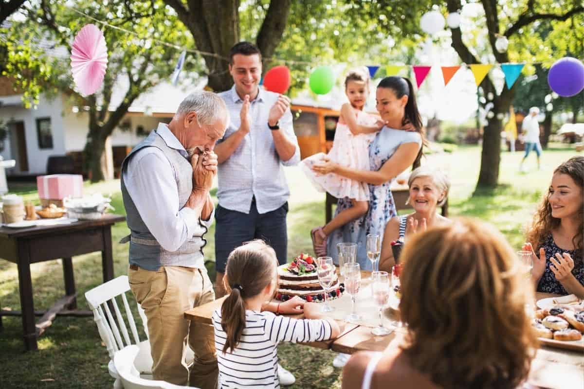 17 Make Ahead Summer Meals For A Crowd So You Can Mingle 17-make-ahead-summer-meals-for-a-crowd-so-you-can-mingle