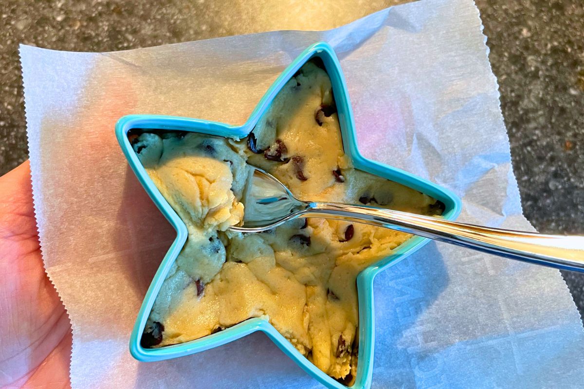 How to Make Edible Cookie Dough Cutters to Gift